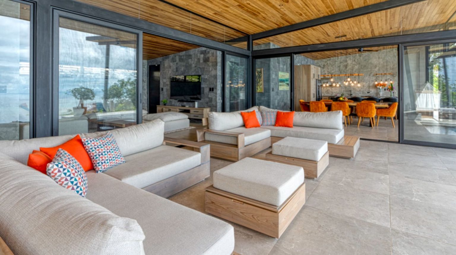 Home - CR Realty PRO